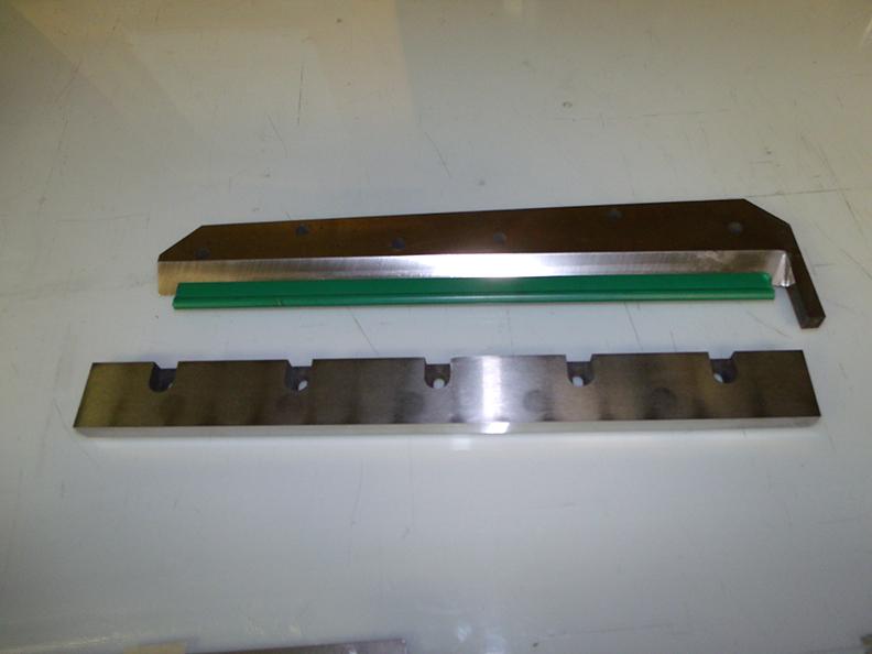 Lot #7: CP Bourg BST10 Collator with Stitch / Fold / Trim / Stacker ...